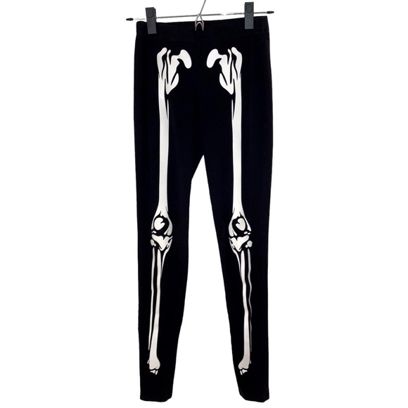 Blackheart | Pants & Jumpsuits | Womens Black And White Stretchy ...